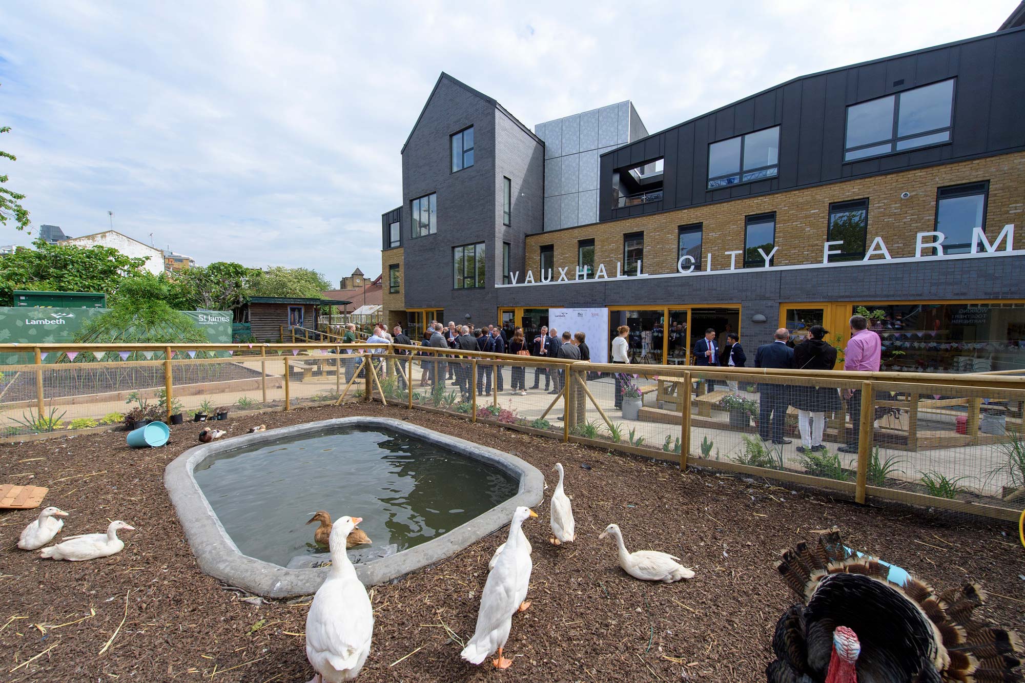 Vauxhall City Farm - Base Associates